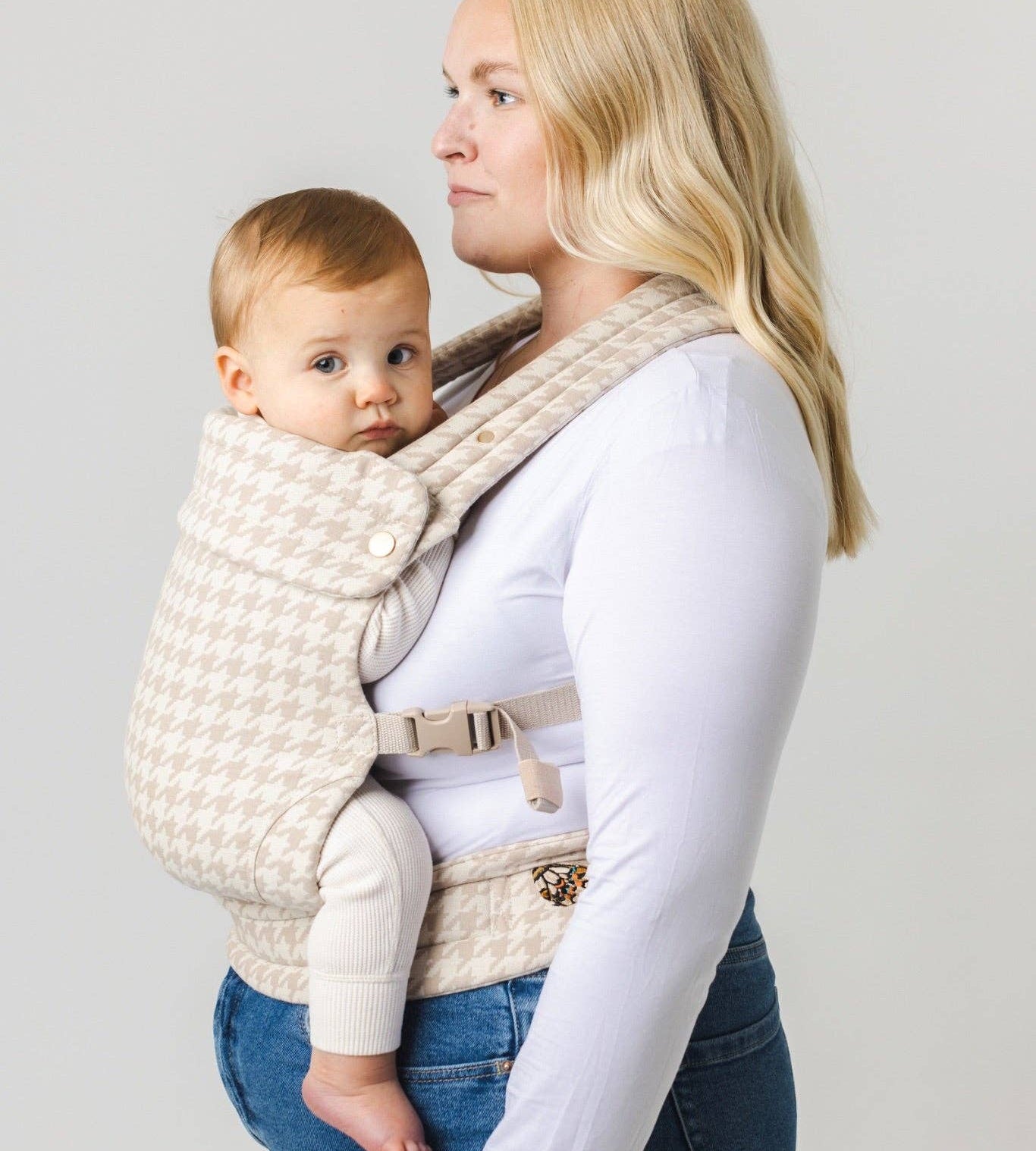 MABĒ Carrier | Hatched Baby & Kids Canada